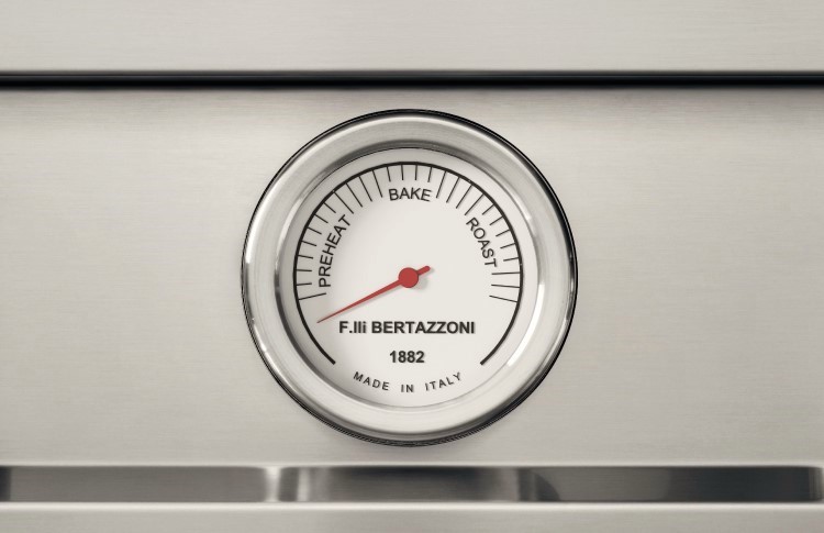 36 inch Induction Range, 5 Heating Zones, Electric Oven - Gold Accents ...